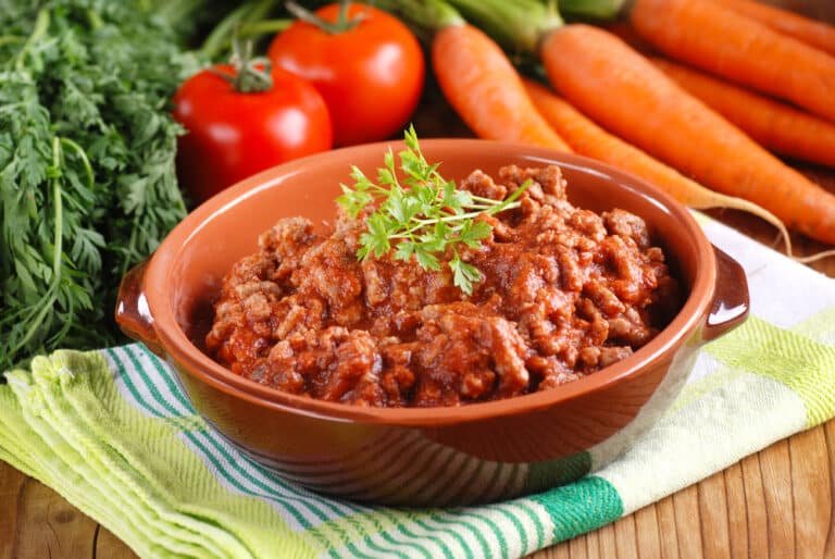 Kitchen Secrets: How to Make Mince in a Slow Cooker - House Happy